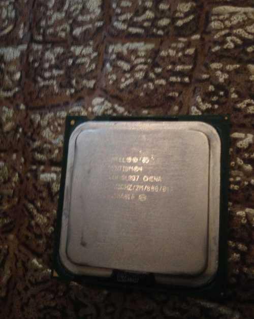 Процессор Intel Pentium4 630 SL8Q7
