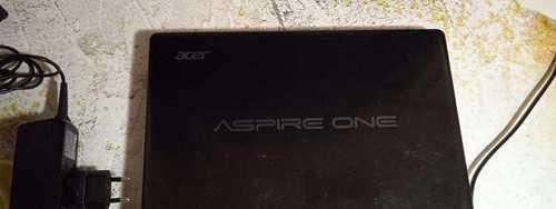 Нетбук Acer Aspire one 725