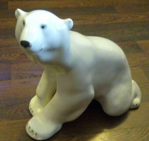 Статуэтка "Белый медведь" (сидящий)