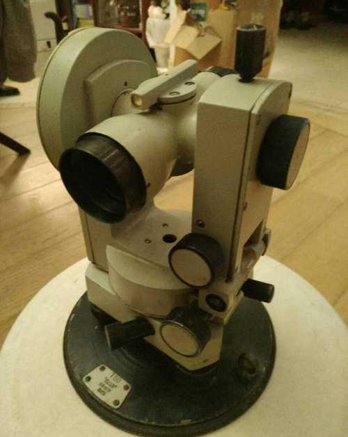 Теодолит-Т30 1979г