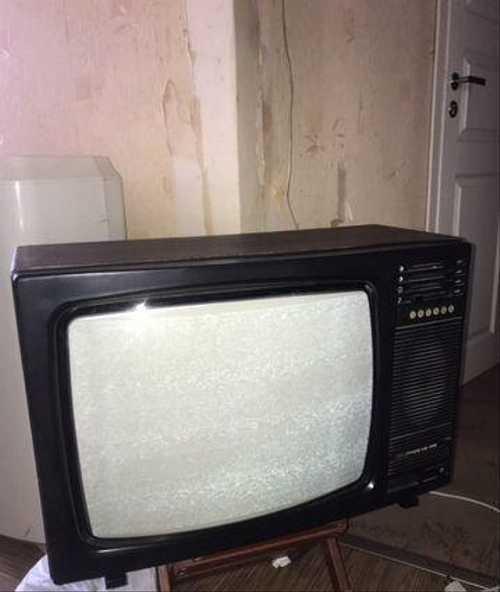 Телевизор рекорд вц-381-д