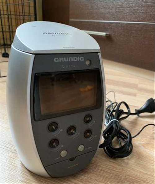 Радиоприемник grundig