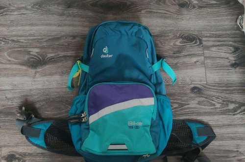 Велорюкзак женский deuter