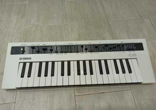 Синтезатор Yamaha Reface CS