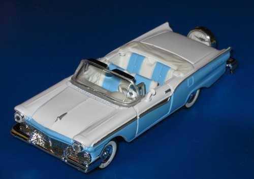 1/43 Dodge Chevrolet Ford Plymouth Road Champs USA