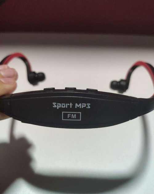 MP3-плеер, беспроводные наушники