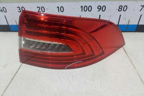 Фонарь задний правый Skoda Superb 2008-2015