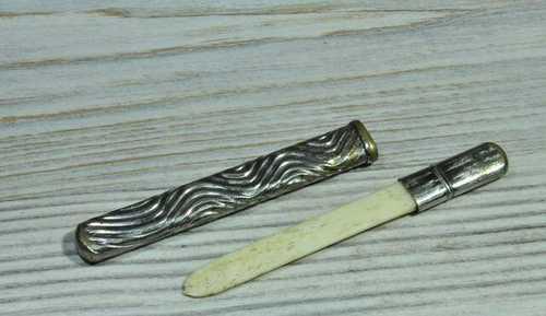 Дореволюционный костяной нож для писем в футляре