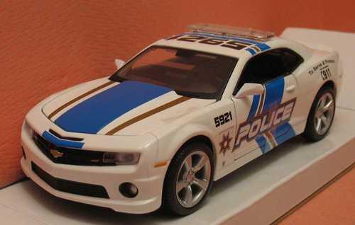 Модель машины maisto Сhevrolet Camaro RS2010 N18