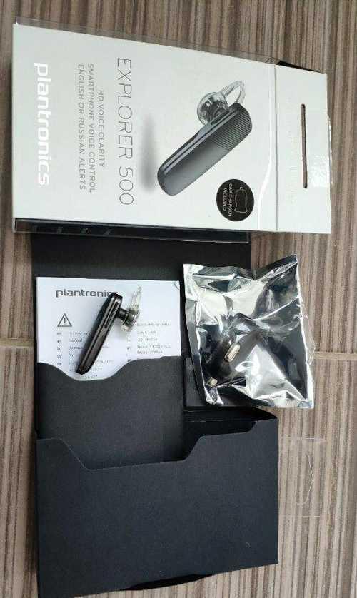 Bluetooth гарнитура Plantronics Explorer 500