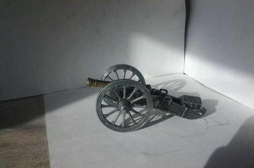 Модель-сувенир пушки времён наполеоновских войн