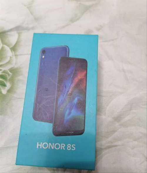 Honor 8s