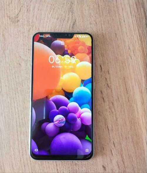 Телефон Asus zenfone 5z