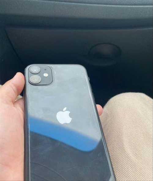 Телефон iPhone11