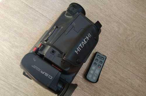 Видеокамера Hitachi VM-E210E б/у