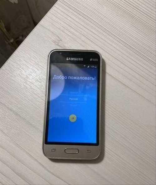 Телефон Samsung j1 mini