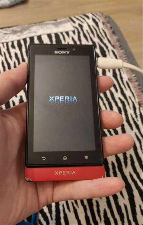 Телефон Sony Xperia Sola
