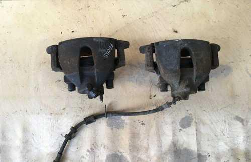 Суппорт передний Ford Focus 3 BL M8DA