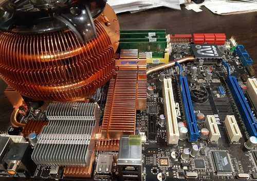 Комплект на Lga775 4ядра,ddr2 6gb