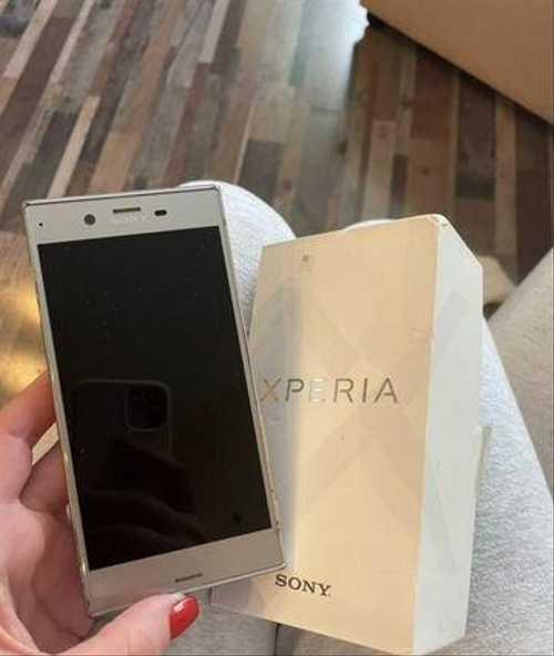 Телефон Sony xperia xz dual sim