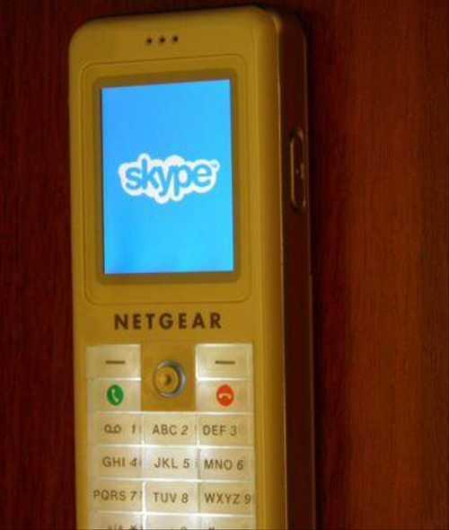Телефон Netgear SPH101 Skype Wi-Fi