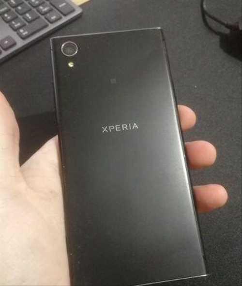 Sony Xperia XA1 Plus (4 / 32 gb)