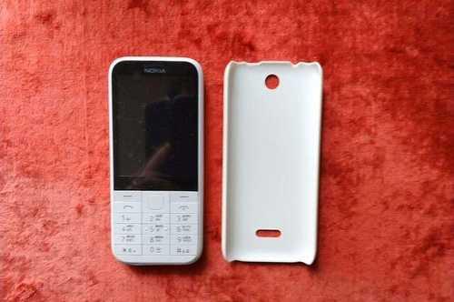Новый кнопочный телефон Nokia 225 Dual SIM