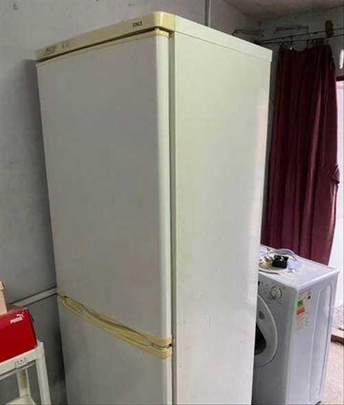 Холодильник Stinol 103E двухкамерный