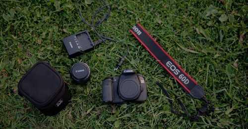 Canon 60d + 50mm 1.8, sigma 30mm 1.4 комплект
