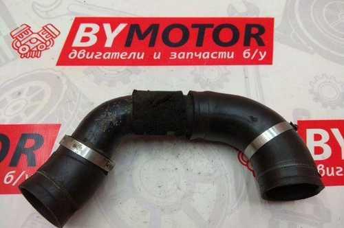 Патрубок интеркулера Nissan Patrol 3.0 ZD30ddti