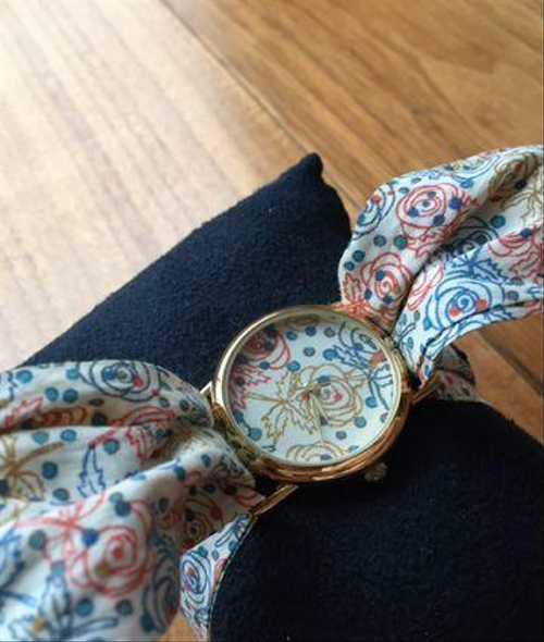 Часы Liberty London Print Knot Watch