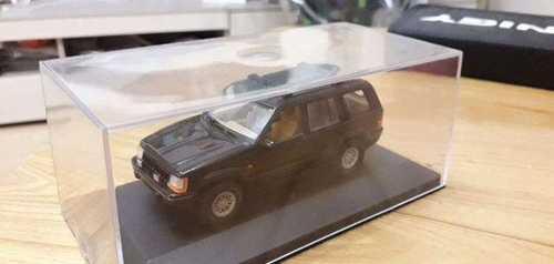 Редчайший Jeep Grand Cherokee 1/43 Minichamps