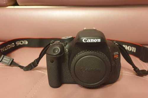 Canon EOS Rebel T3i body (пробег 1000 кадров)