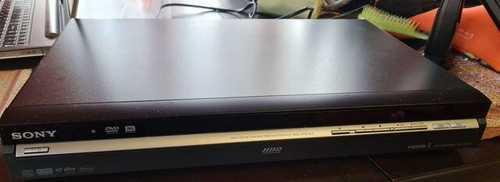 Пишущий DVD-recorder Sony RDR-HX750