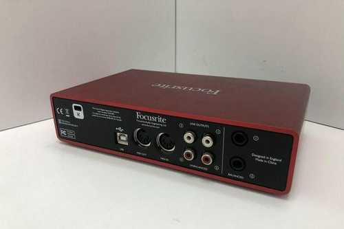 Звуковые карты Focusrite Scarlett 2i4