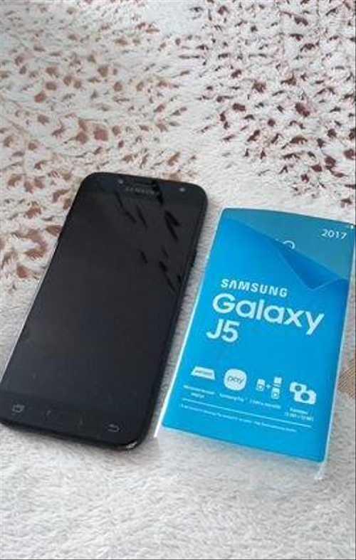 Смартфон Samsung Galaxy j5