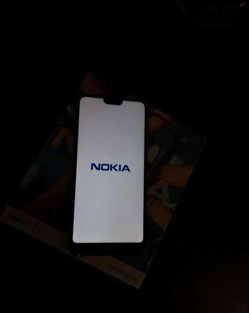 Телефон Nokia 7.1