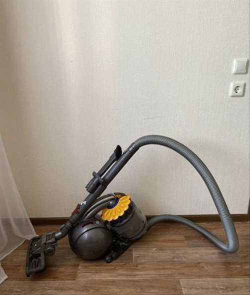 Пылесос Dyson