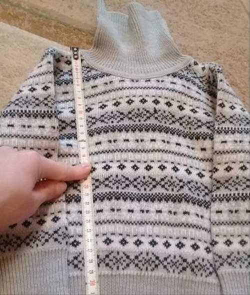 Свитер