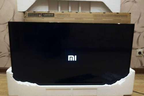 Телевизор Xiaomi Mi TV 4A 43" + крепление