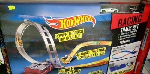 Трек HotWheels с пускателем 64x67см новый