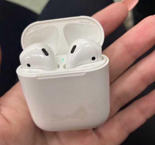 Apple airpods 1