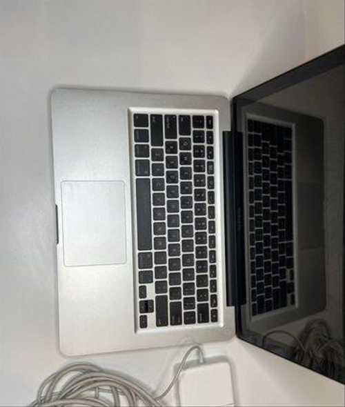 Apple MacBook Pro mid 2010
