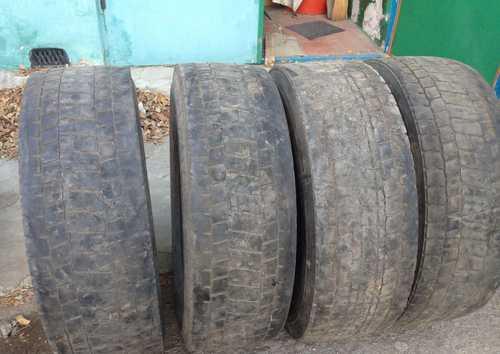 Грузовые шины б/у 315/70 R22.5 Bridgestone Ведущие