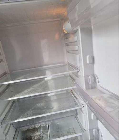 Холодильник Indesit BIA18S