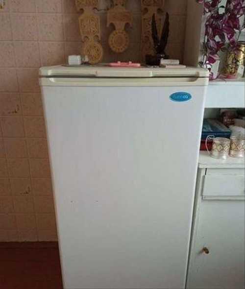 Холодильник бу маленький Бирюса 3000