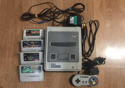 Snes pal + 4 катриджа