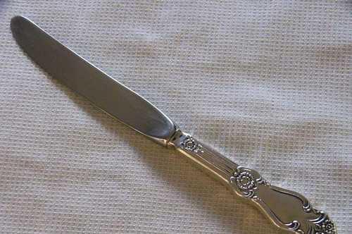 Десертный нож "Серебряная роза" серебро 925 пробы