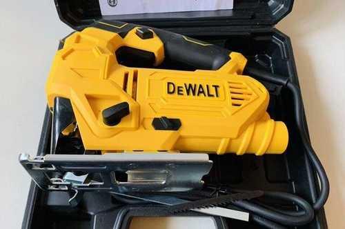 Лобзик электрический Dewalt