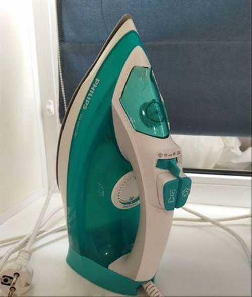 Паровой утюг Philips PowerLife GC2990